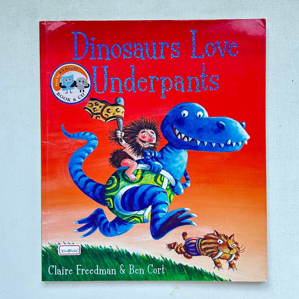 Dinosaurs Love Underpants_Claire Freedman - Kiddiwinks
