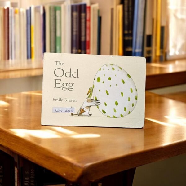 The Odd Egg_Emily Gravett_KWB36183 - Kiddiwinks